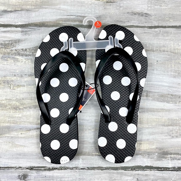 west loop | Shoes | Nwt West Loop Polka Dot Flip Flops Black White Dotted Thong Sandal S 56 ...